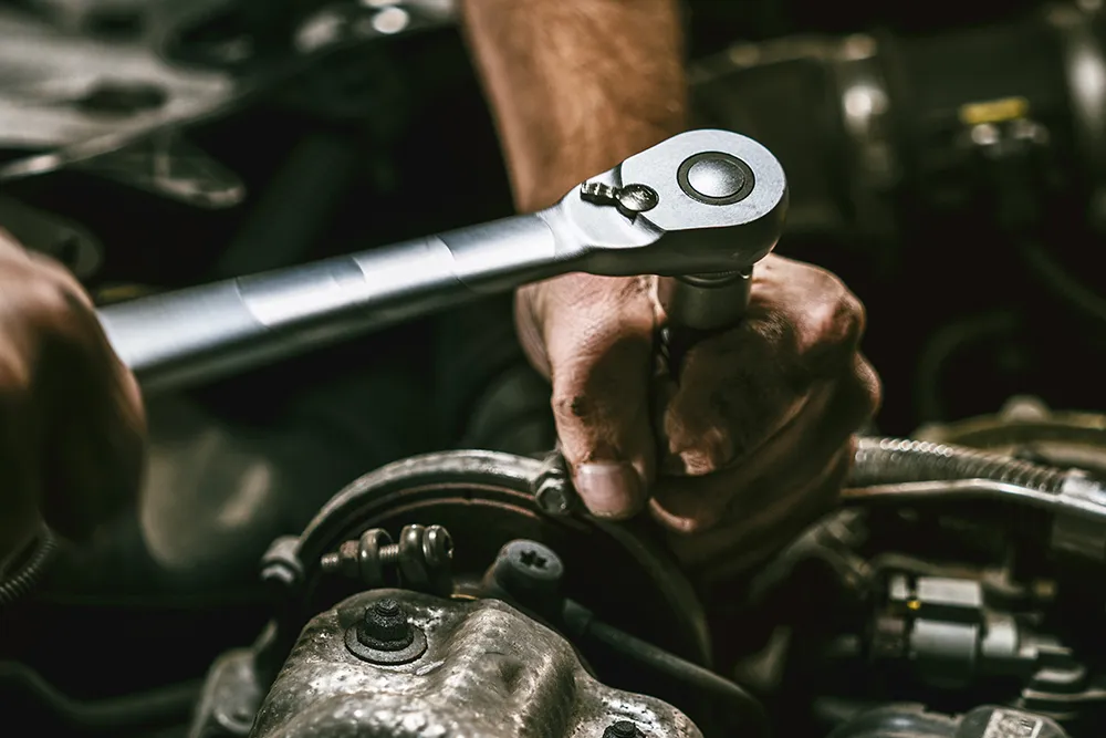 The Ultimate Guide To Engine Repair: Everything You Need To Know - Dave ...